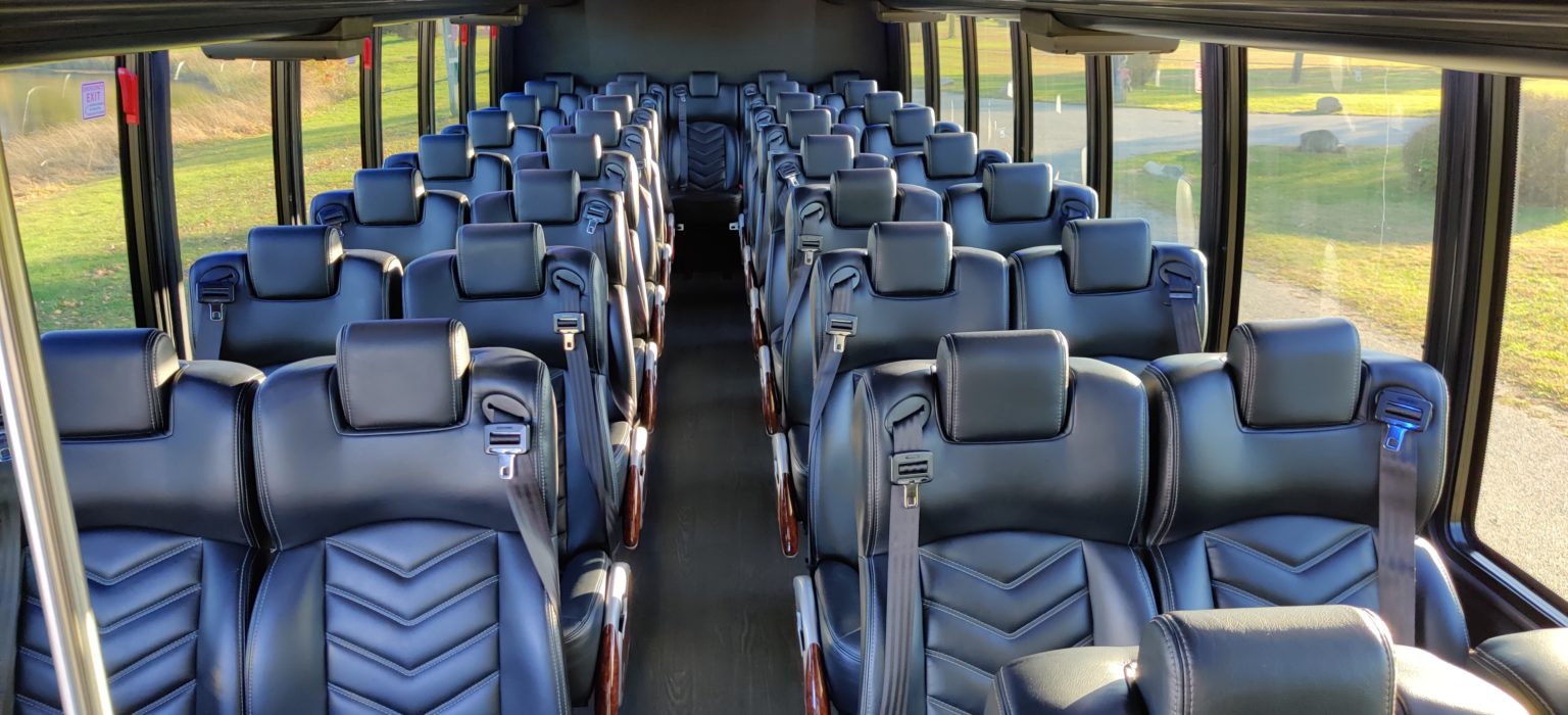 Corporate Mini-Bus – Friendly Ride Inc.